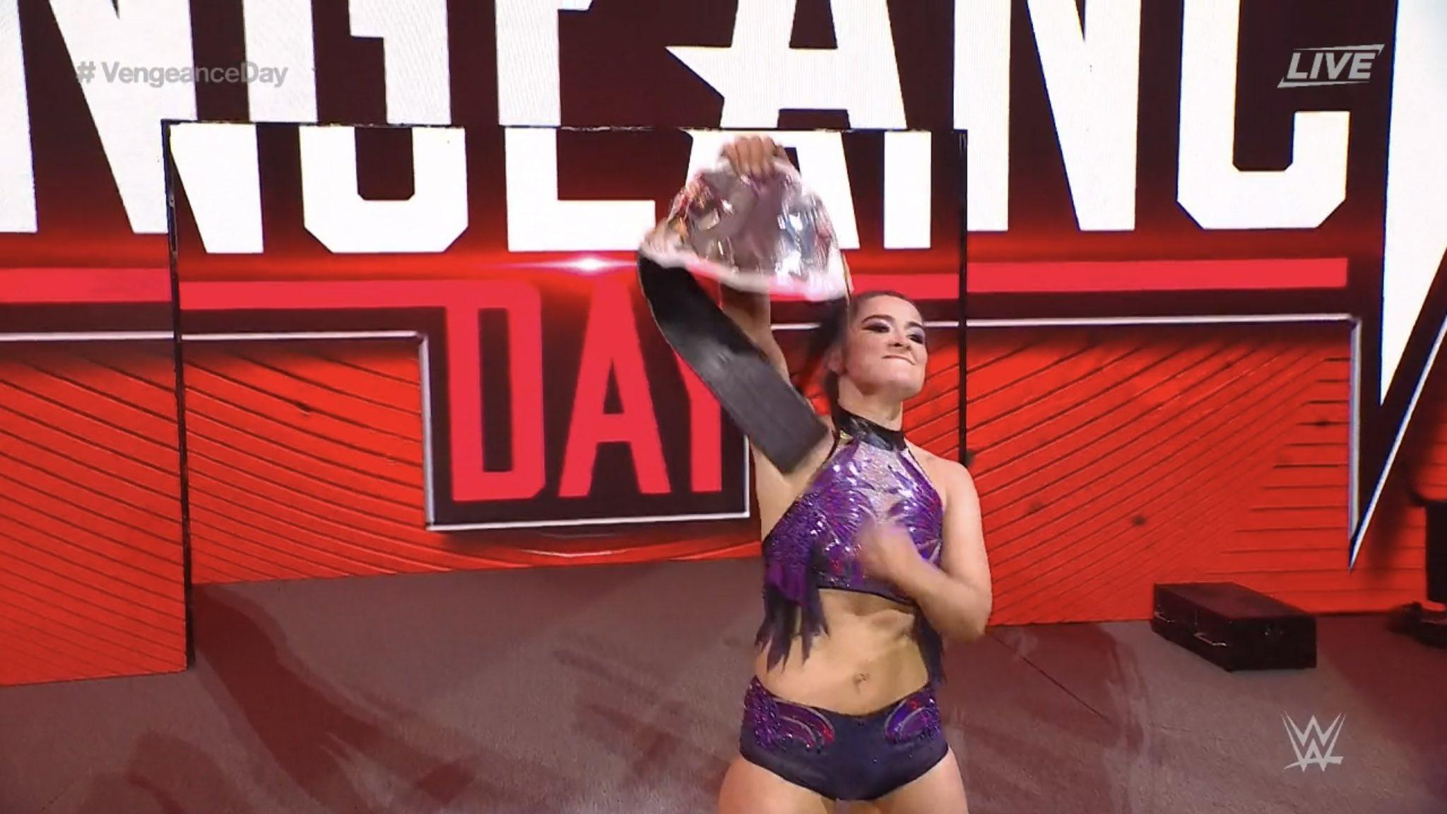 Lyra Valkyria Retains NXT Women's Title, Lola Vice Unsuccessfully ...