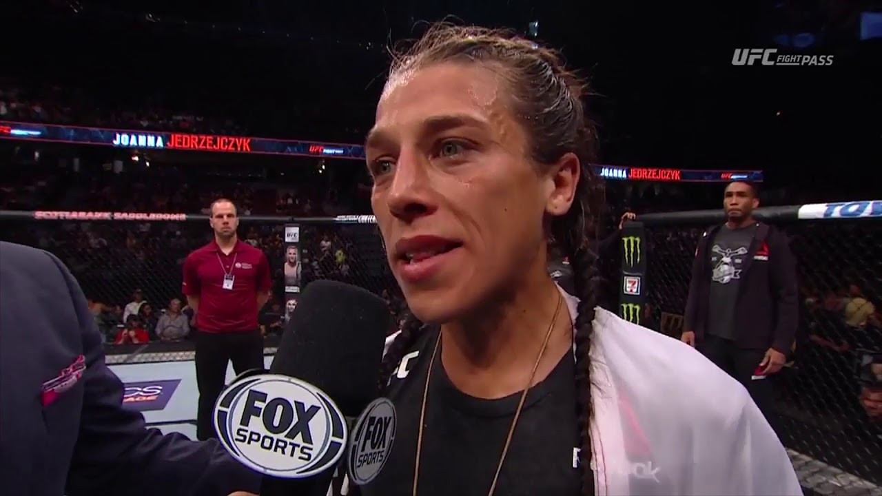 Ufc Joanna Jedrzejczyk Asks If She Can Join Ronda Rousey In Wwe